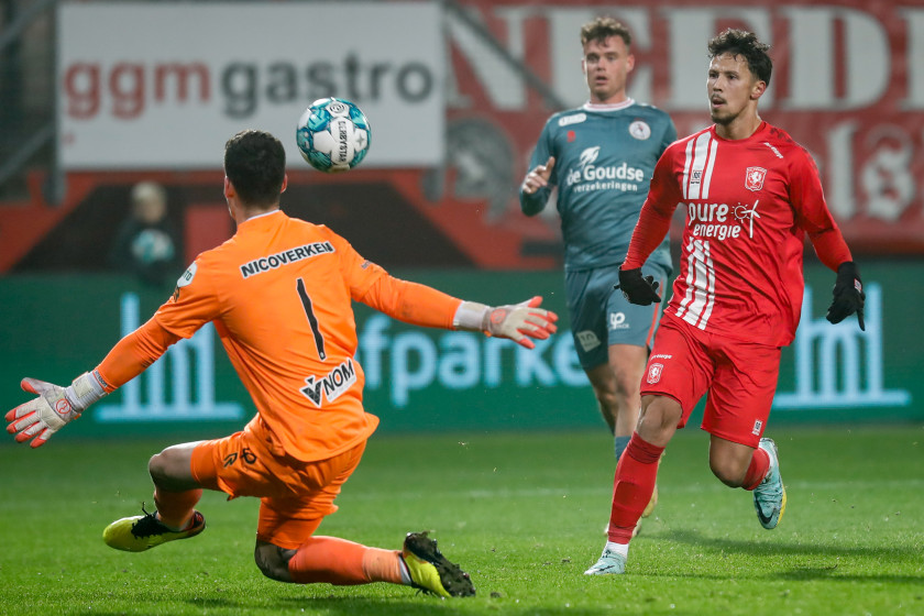 FC Twente wint oefenduel van Sparta