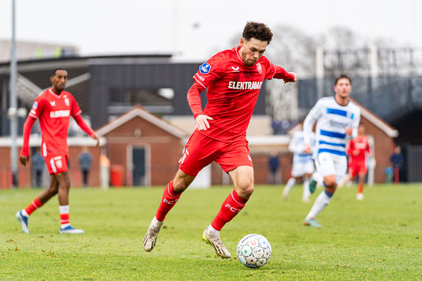 FC Twente wint oefenduel van PEC Zwolle